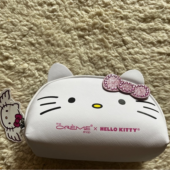 The Creme Shop | Bags | Hello Kitty Limited Edition The Crme Shop ...